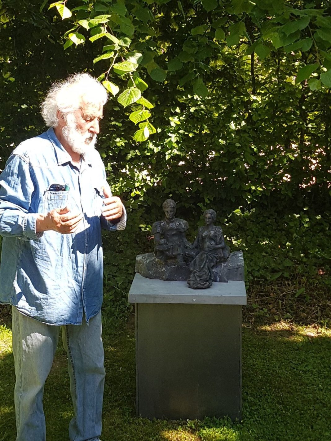 30 œuvres de Félix Roulin présentées dans les jardins du Domaine de ...